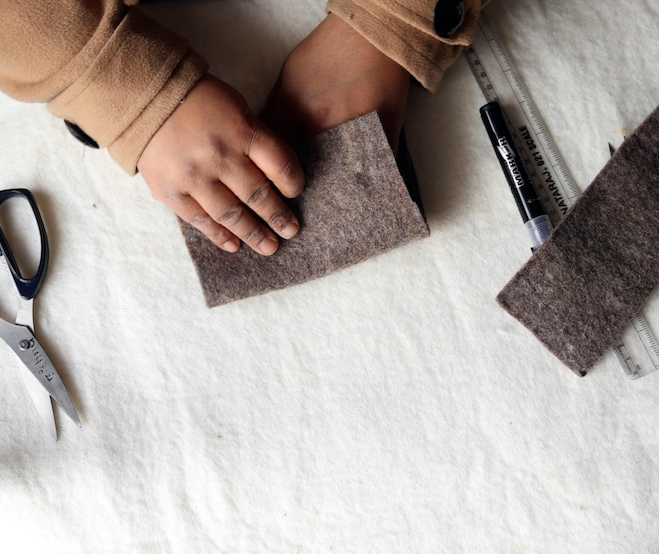 3 Easy Crafts To Make With Your Kid Using Felt Sheet - Felt and Yarn