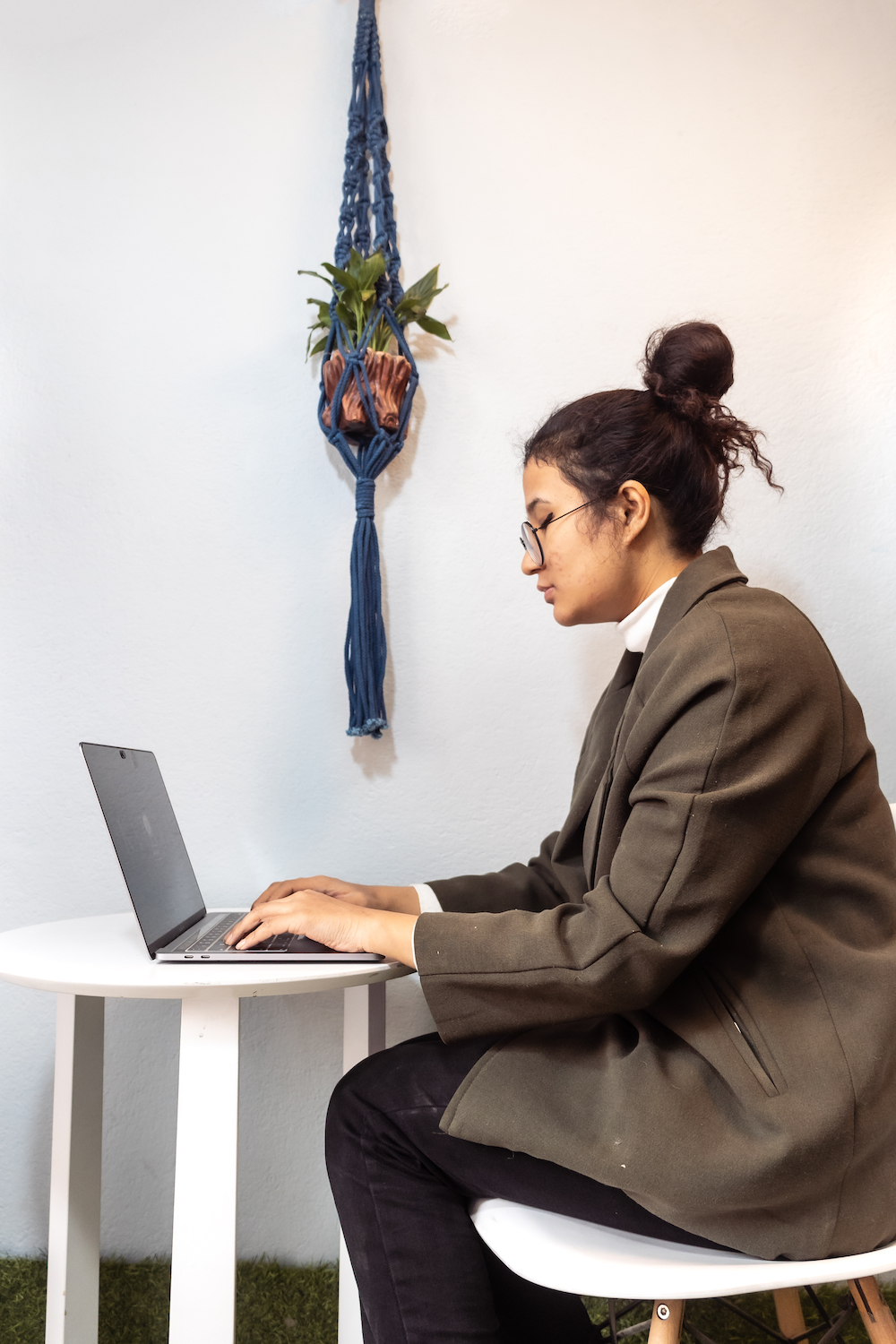 Creative Ways To Incorporate Felt Products In Your Office - Felt and Yarn