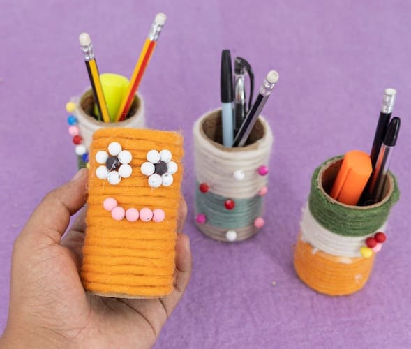 7 Simple and Colorful Yarn Crafts for Kids - Felt and Yarn