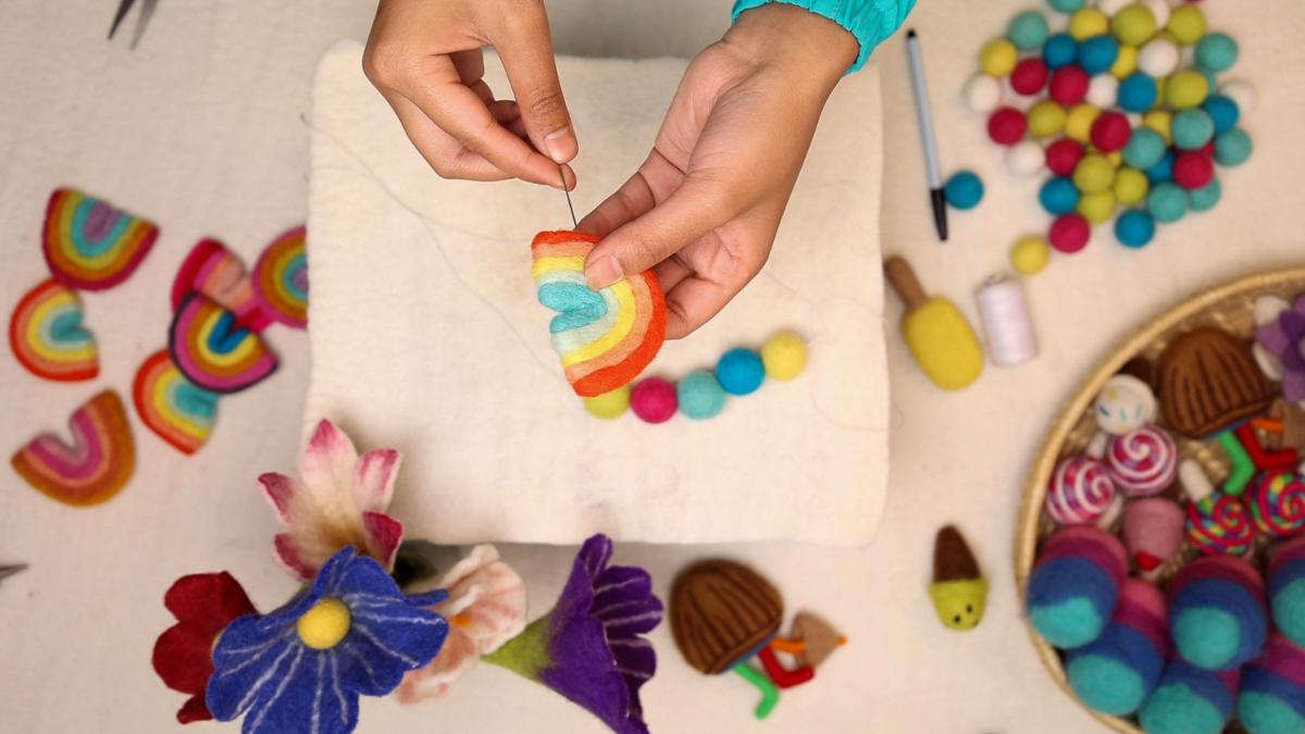 Clever Wool Felt Summer Projects To Transform Your Home - Felt and Yarn